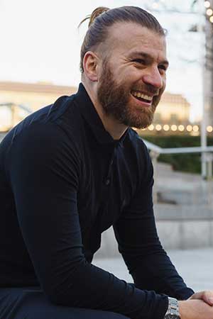 Josh Connolly - Martha Debayle